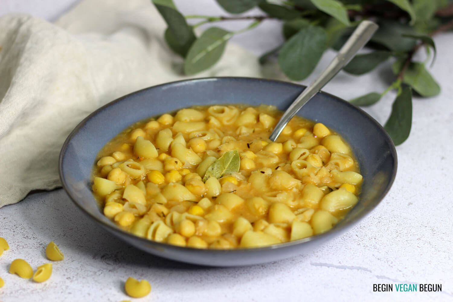 Pasta e ceci - Pasta con garbanzos - Recetas veganas